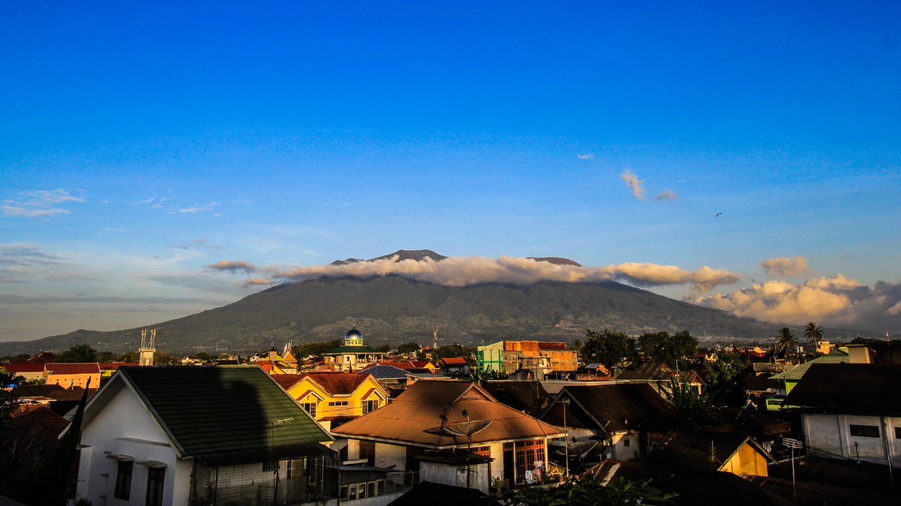 Gunung Marapi, Kisah Asal usul Masyarakat Minangkabau | Indonesiabuzz.com