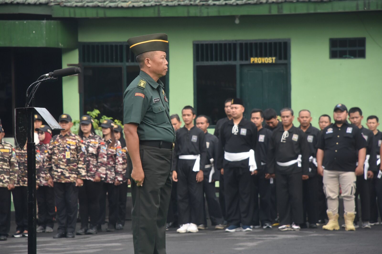 Upacara 17-an di Makorem Makutarama, PSHT Tunjukkan Semangat Bela ...