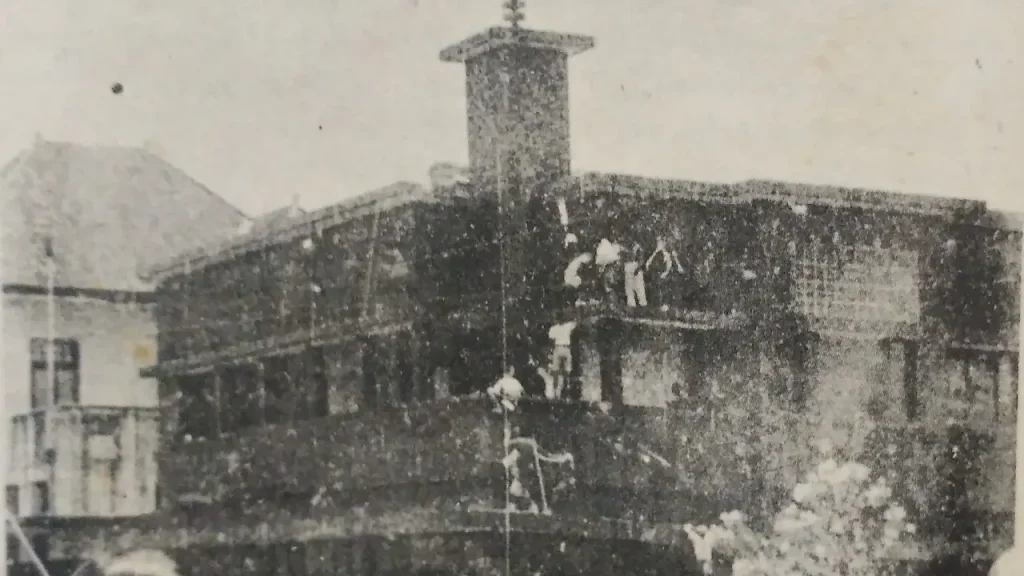19 September 1945: Sobekan yang Membakar Semangat Surabaya ...